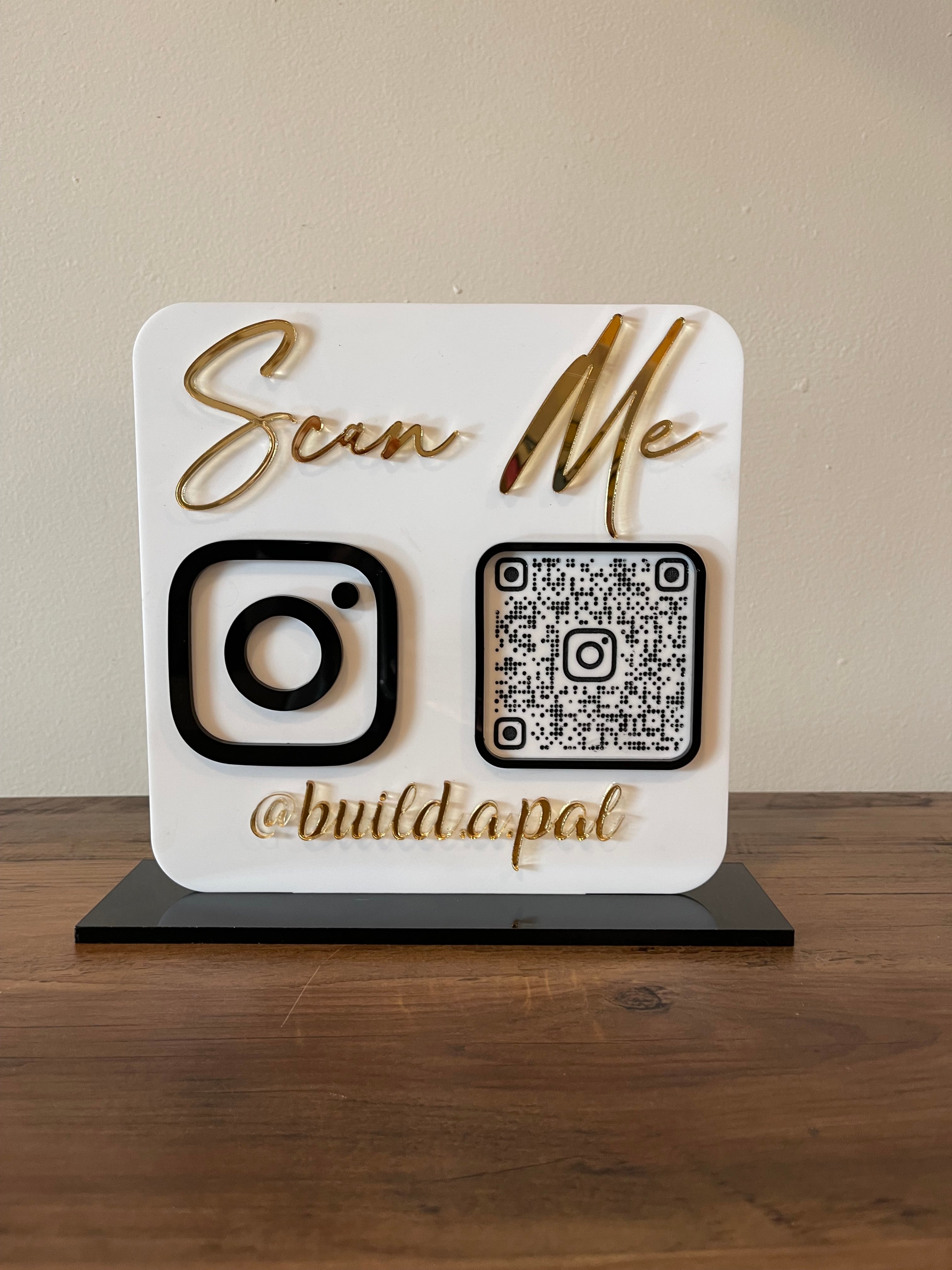 One Code Scan Me – LambsGarage