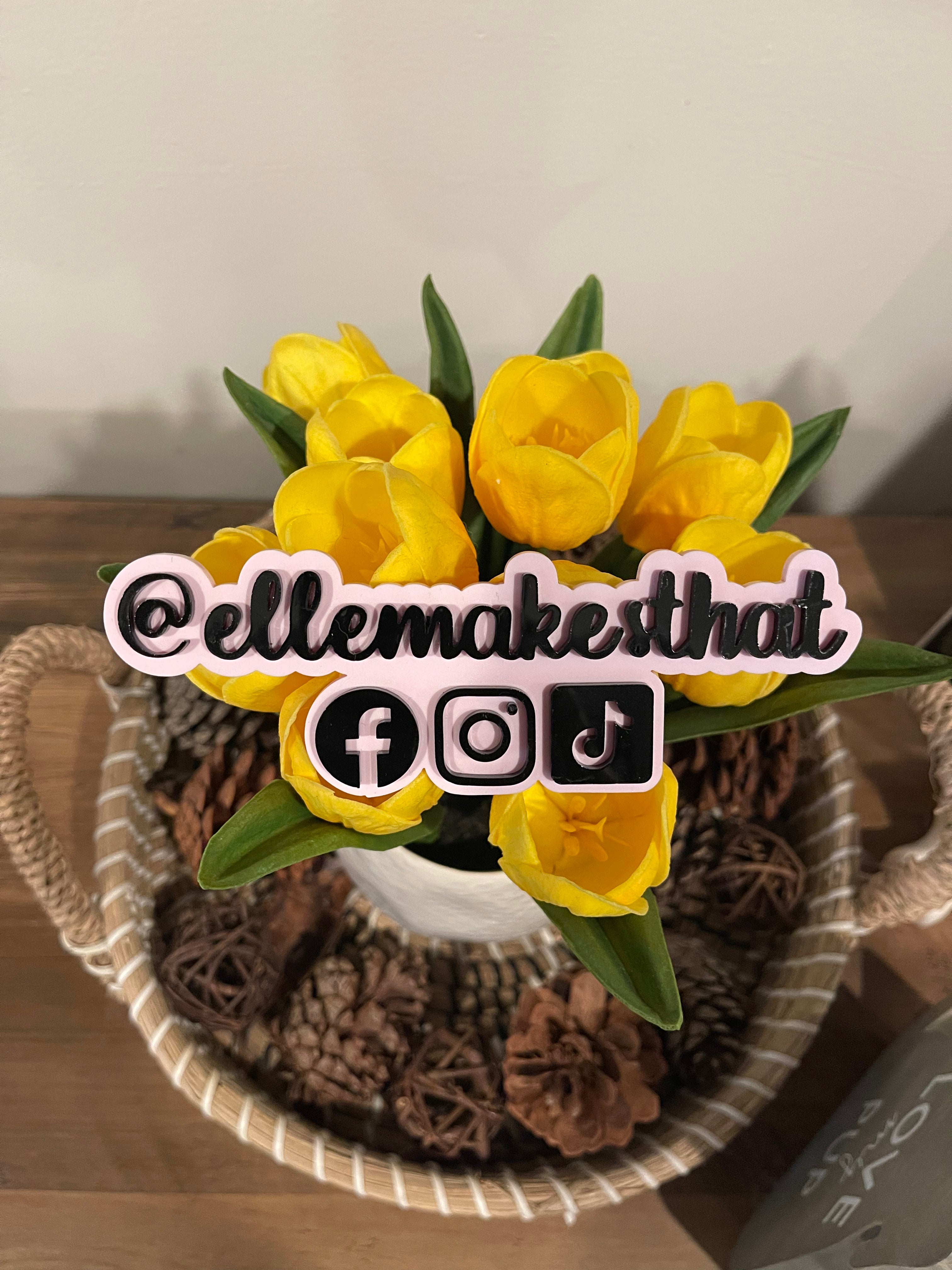 Acrylic watermark with social icons – LambsGarage